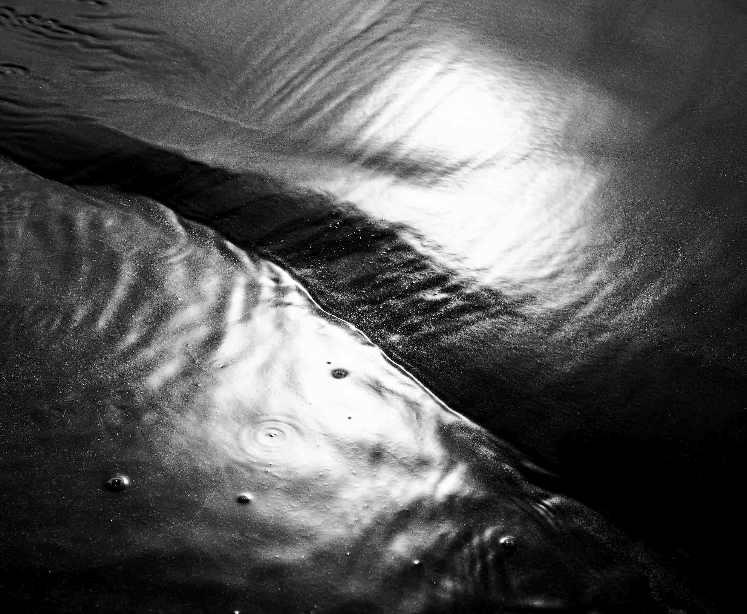 Black and White - Decode Gallery